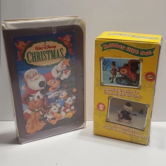 unmarked | Other | Kids Holiday Gift Set Of 3 Childrens Classic ...